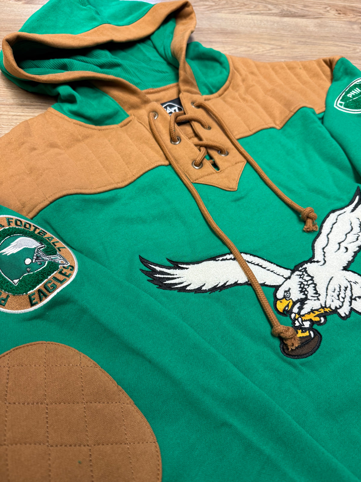 Eagles Throwback Flannagan Wingback Lacer Hoodie – Monkey's Uncle